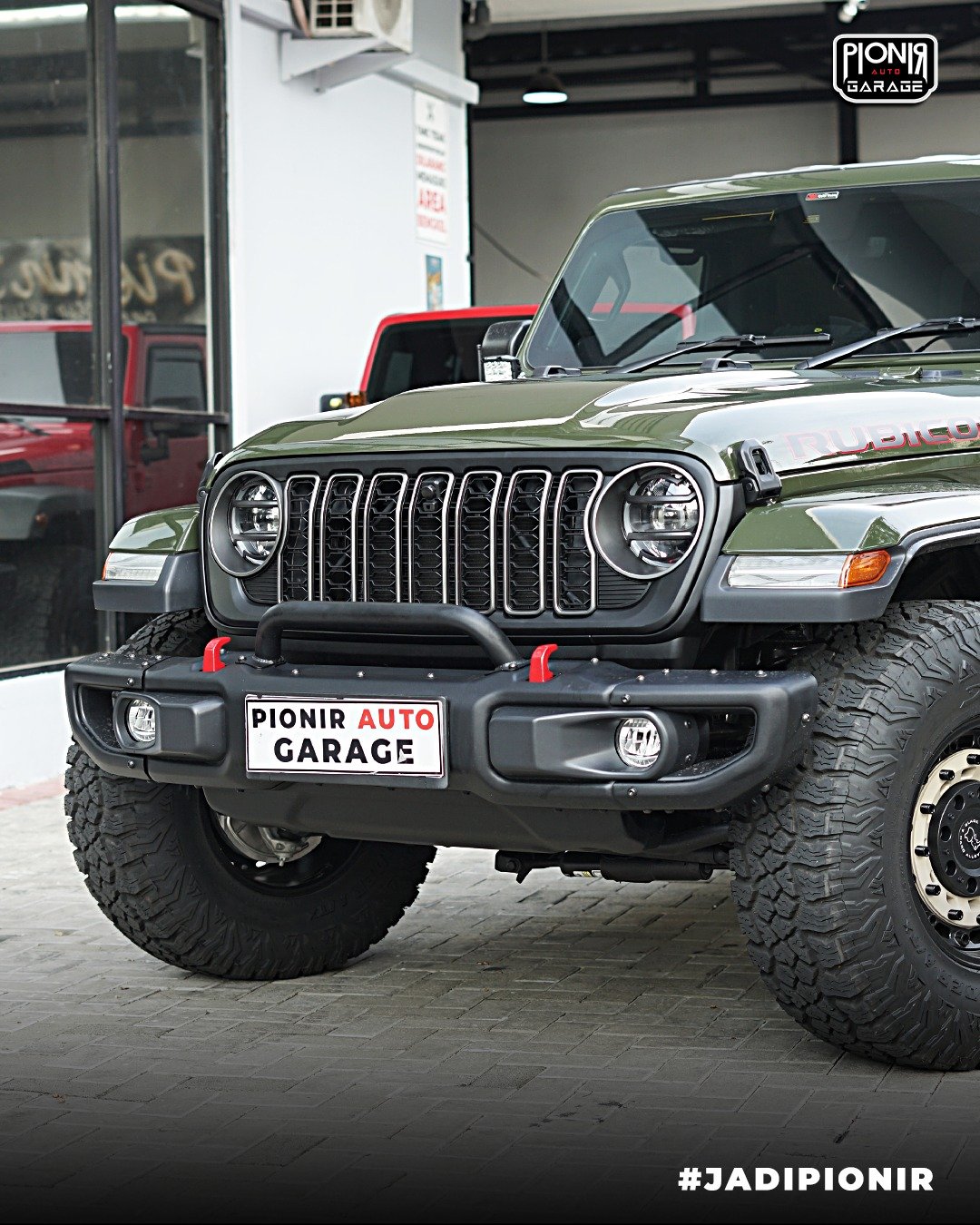 Modifikasi Jeep Gladiator yang Mewah Dibawa Sehari-Hari - Pionir Auto ...